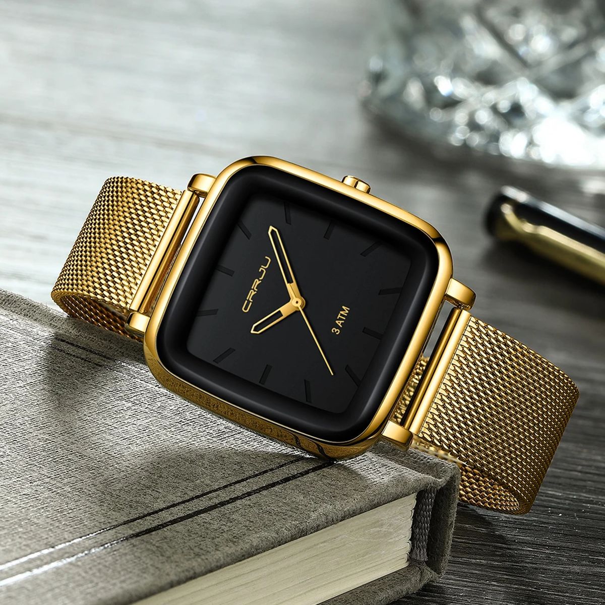 Shop Men's Square Quartz Watch With Slim Mesh Steel Band Online In UAE
