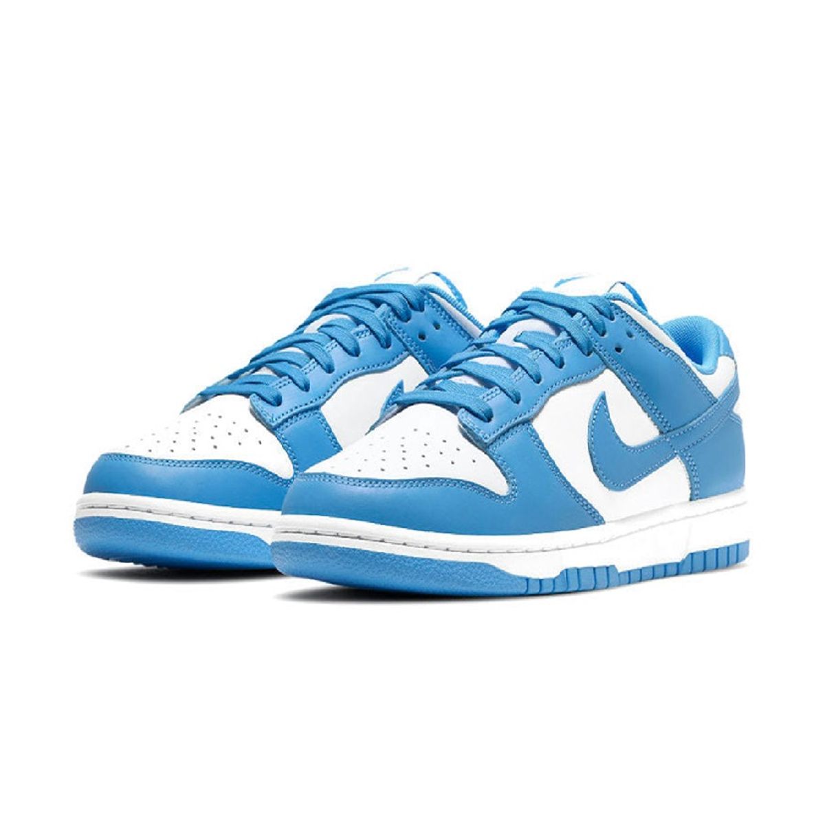 Shop Iconic Nike Dunk Low Skateboarding Shoes For Active Men Online In UAE